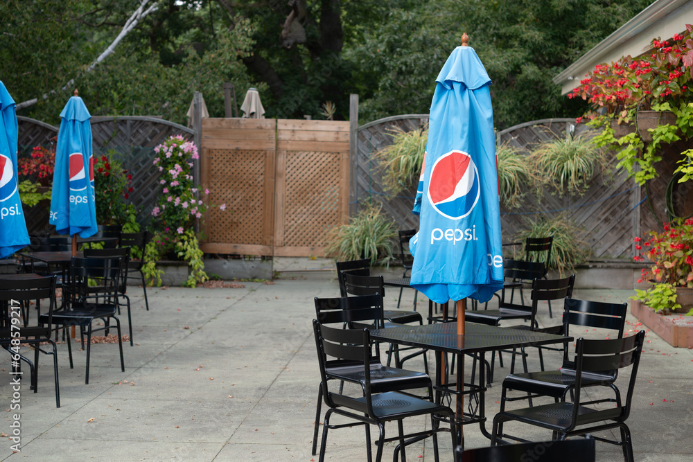 back patio at Grenadier Cafe in High Park (Toronto, Canada) featuring ...