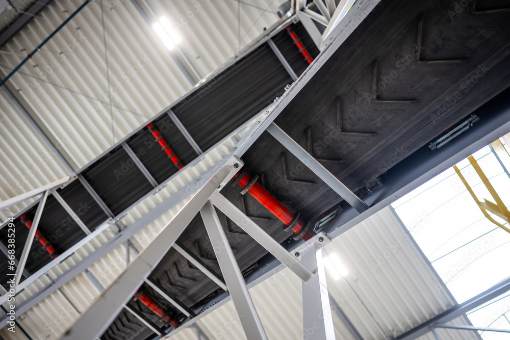belt conveyor - production line - rubber raw material transporter ...