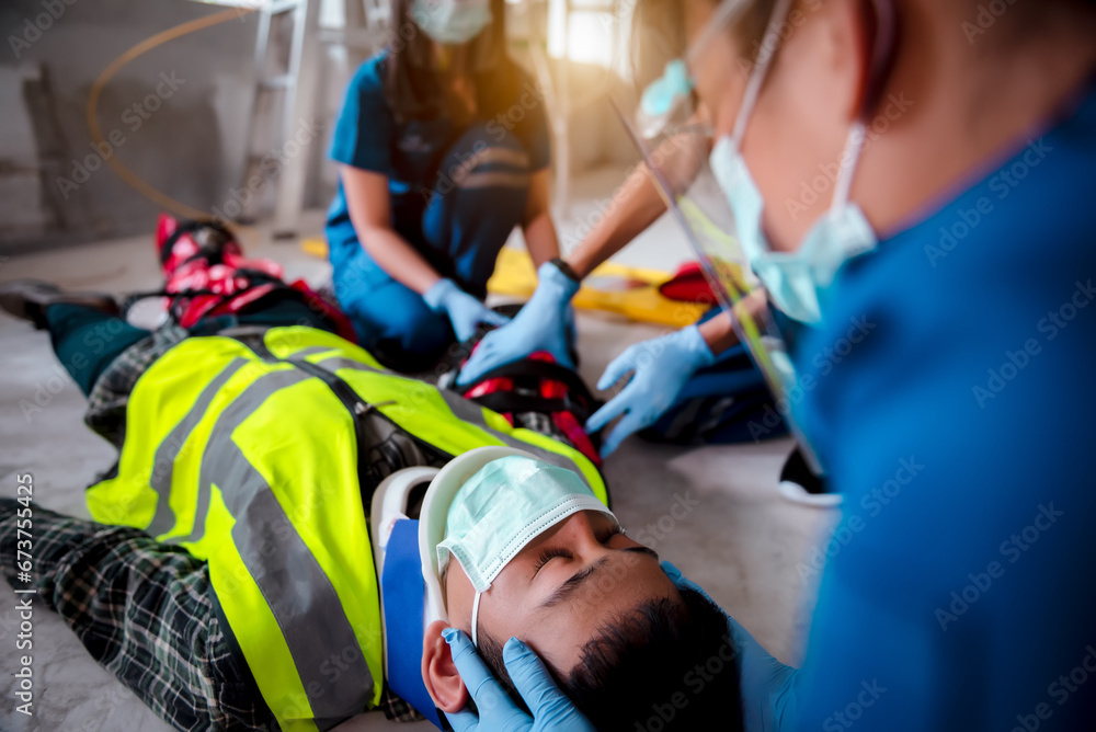 Stock-Foto „First aid for injuries from accidents in construction work ...