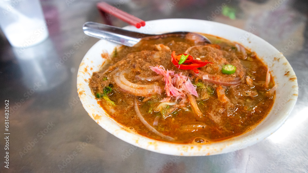 Penang Laksa - Spicy soup noodle in the Peranakan cuisine, Assam Laksa ...