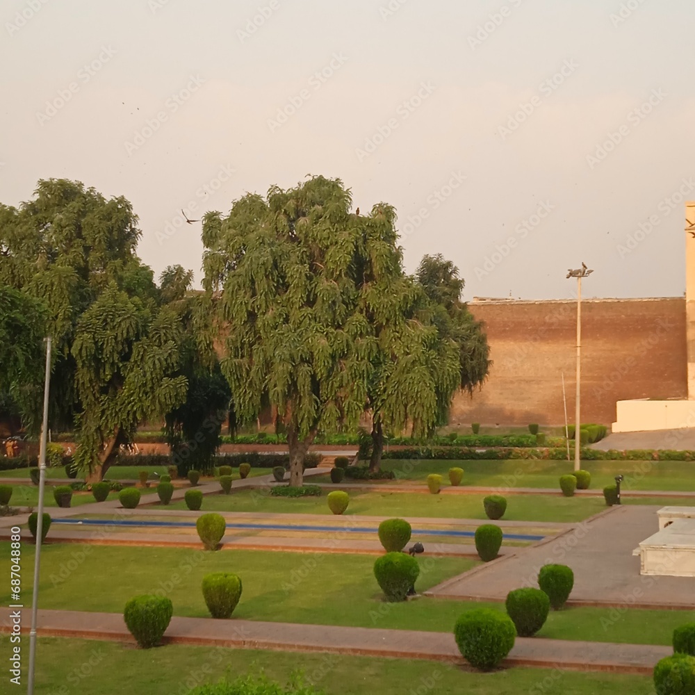 Pakistan's Iconic Lahore: Exclusive Images of Minar-e-Pakistan ...