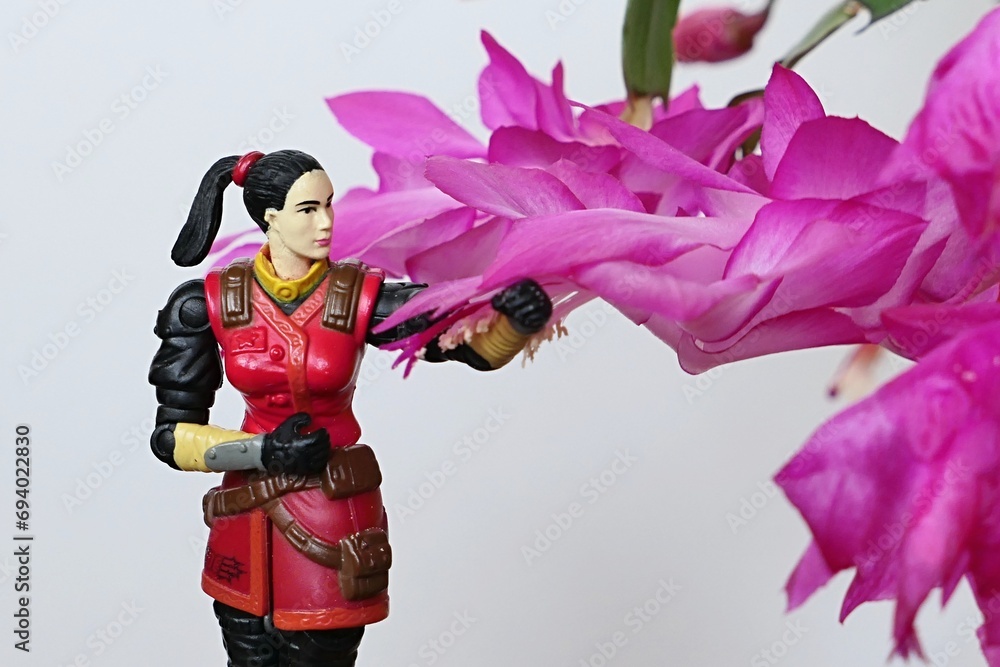 GI JOE female action figure of Agent Jinx by Hasbro, model 2004 ...