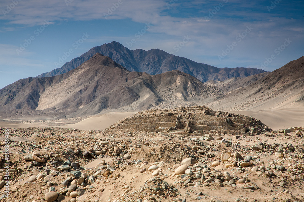 Stock-Foto „Caral, also known as the Caral-Supe civilization, is one of ...