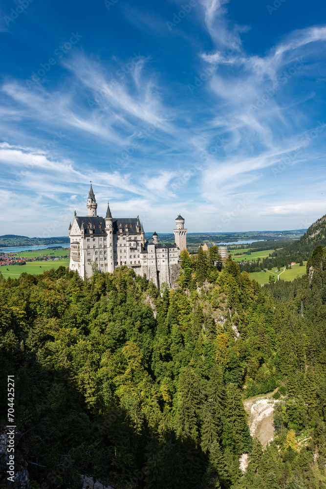 Famous Neuschwanstein Castle (New Swanstone Castle - Schloss ...
