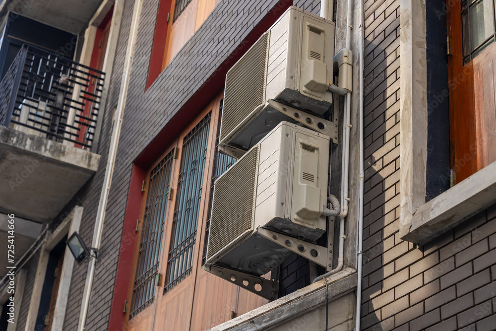 Air conditioner outdoor unit heat condenser coils fan cooling use R32 ...