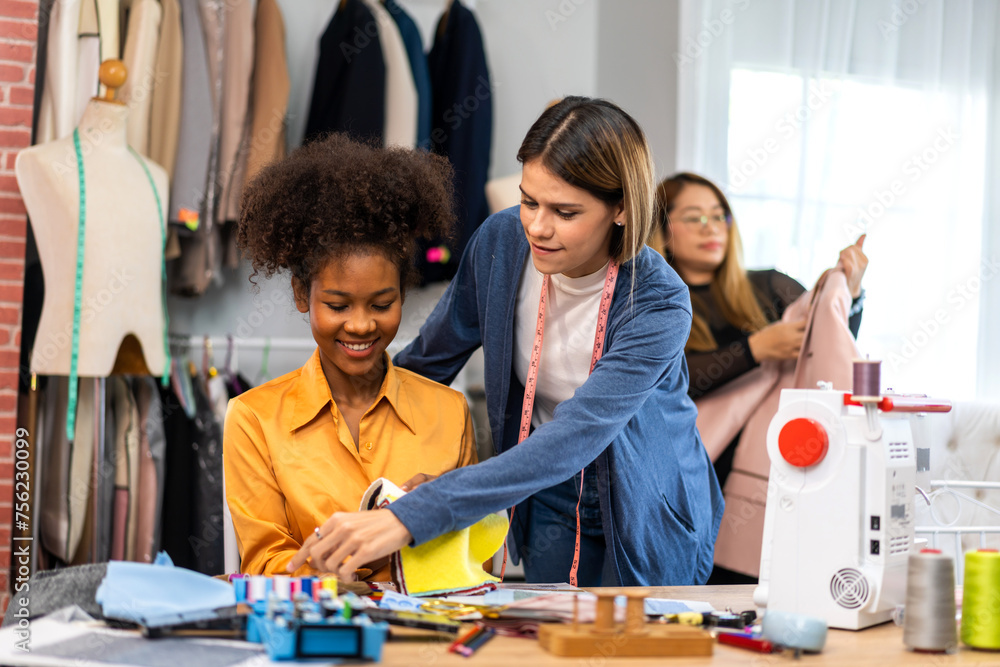Photo Stock Collaboration and creativity in fashion design of teamwork ...