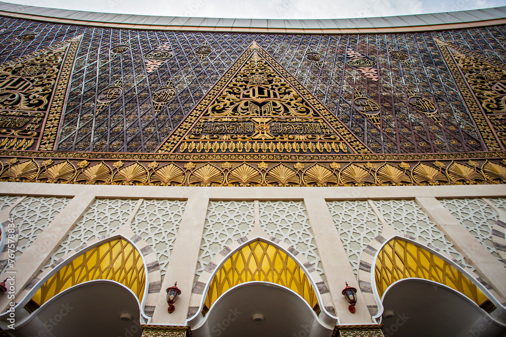 Details of ornaments and decorations at the Great Mosque of West ...