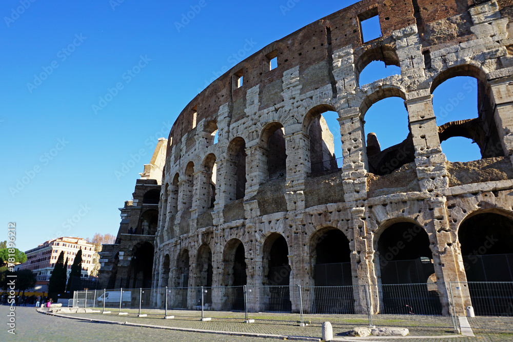 Photo Stock Exterior architecture and design of Colosseum (Coliseum ...
