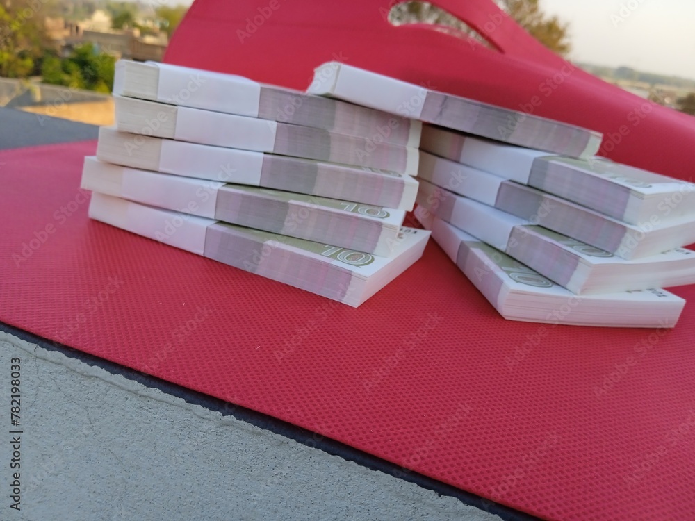 Bundle of Pakistani Currency. 10 Rupees note Pakistani, Pakistani ...
