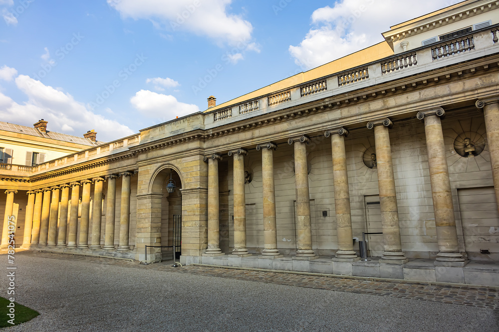 Palace of Legion of Honor (Palais de la Legion d'Honneur) in historic ...