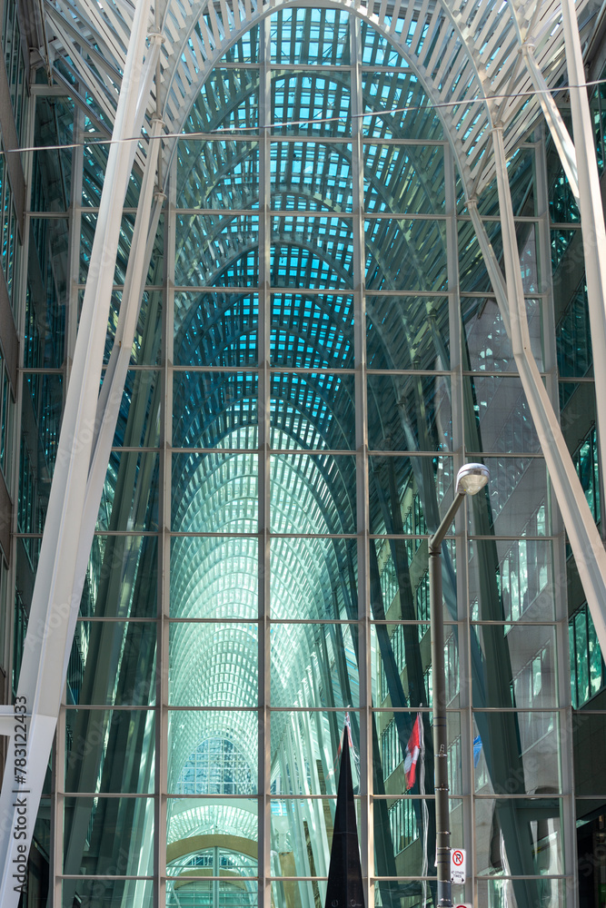 Allen Lambert Galleria, designed by Santiago Calatrava located at 161 ...