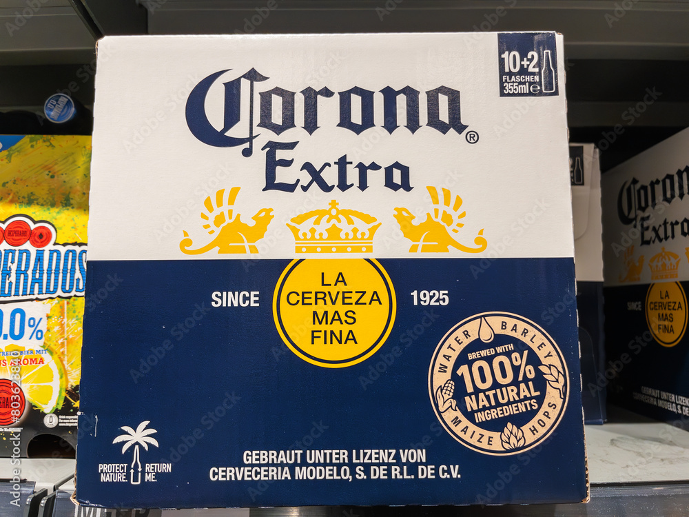 Corona Extra Beer Case Packaging Design 1925 Stock Photo | Adobe Stock