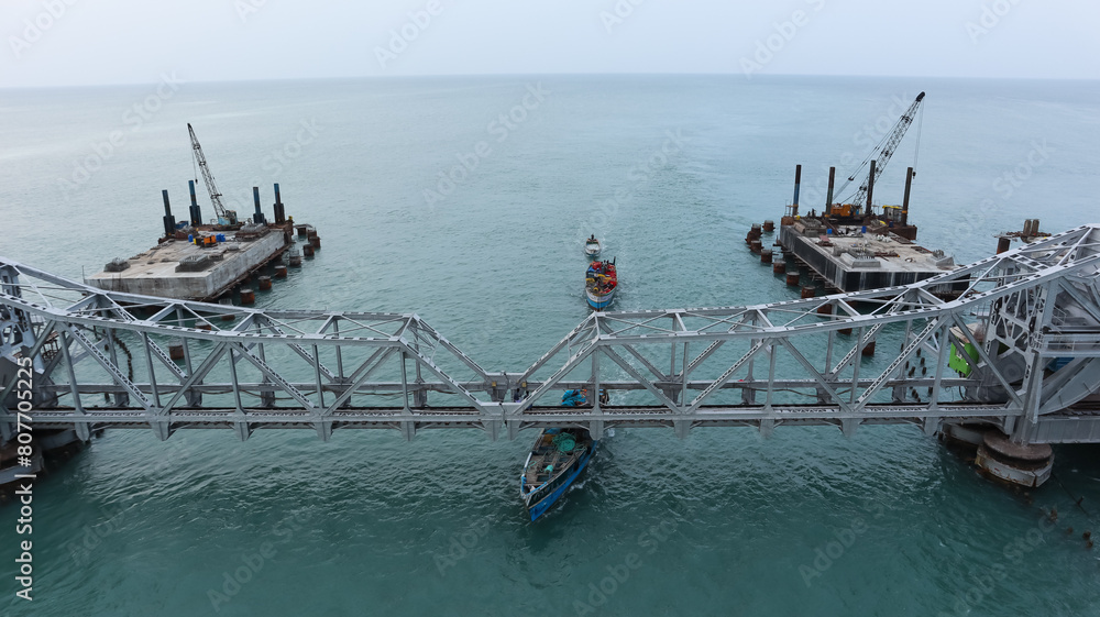 View of India's First Separable Railway Bridge of Pamban, Rameshwaram ...