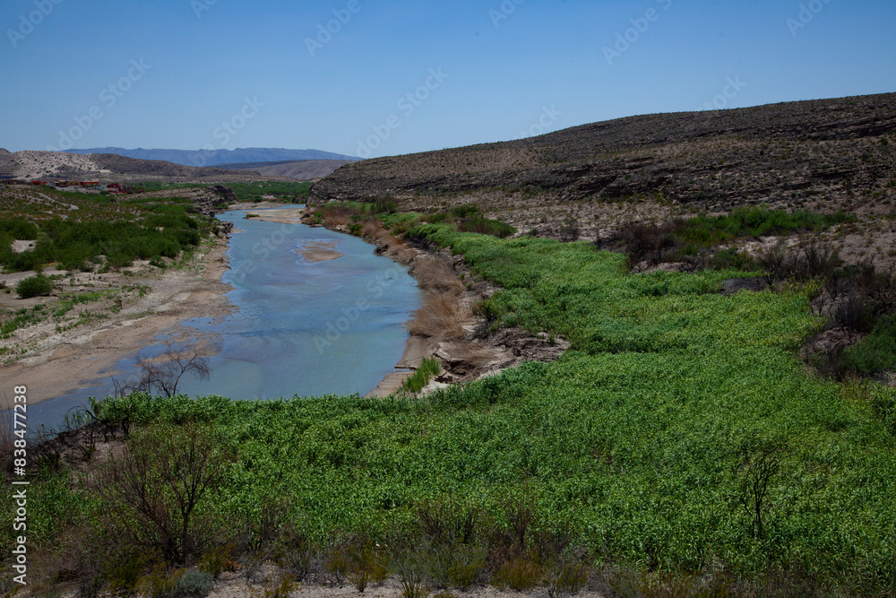 The Rio Grande River meanders through the breathtaking scenery of Big ...