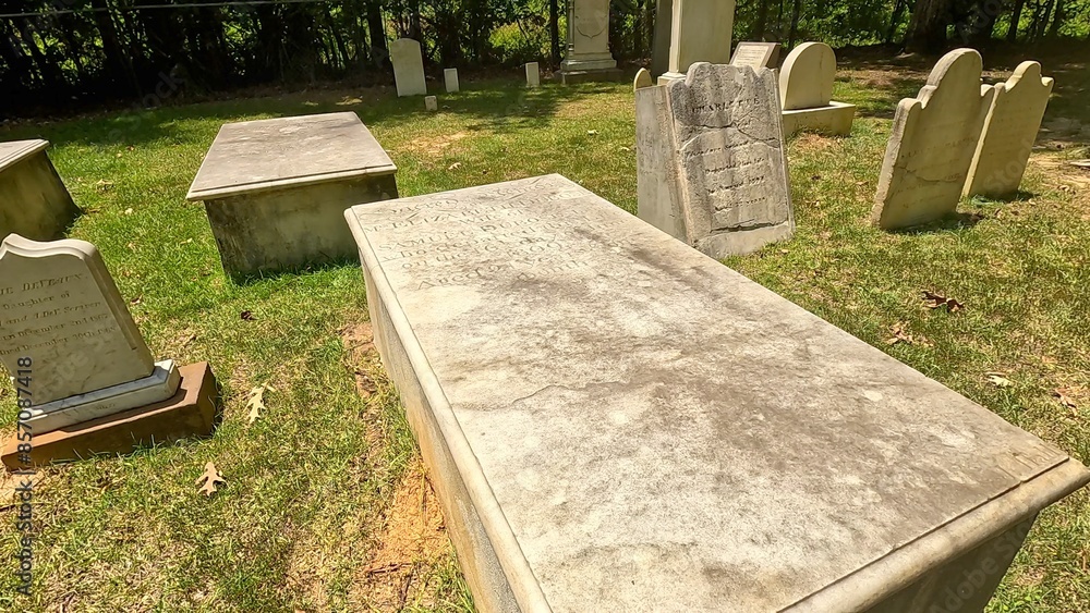 Cemetery with gravesites where Francis Marion, the historic war hero is ...