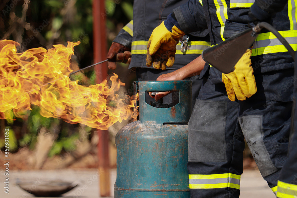 Firefighters demonstrate safe use of gas cylinders to prevent accidents ...