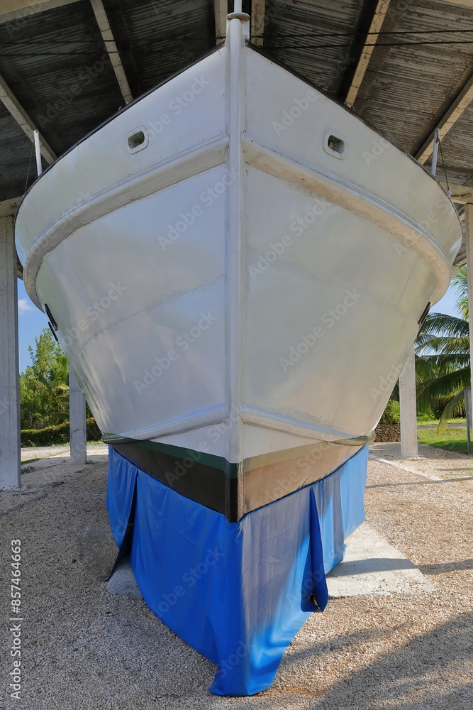 Granma motoryacht full-scale replica in the Portada de la Libertad ...