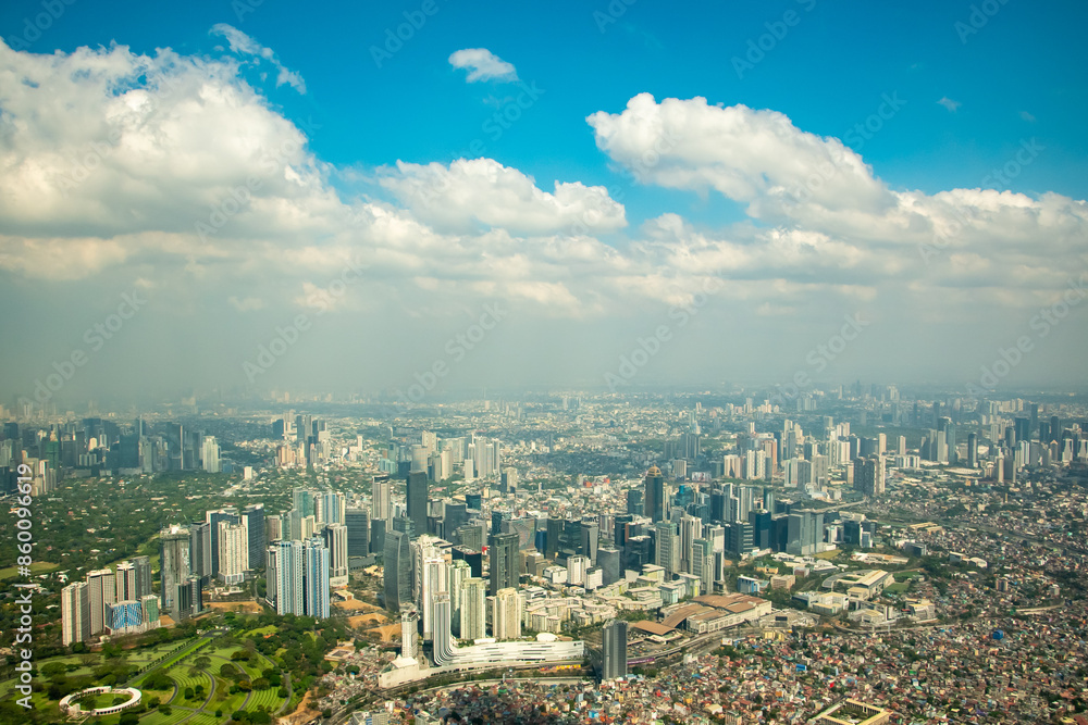 飛行機から眺めるフィリピンマニラ首都圏の美しい風景Beautiful scenery of Metro Manila in the ...