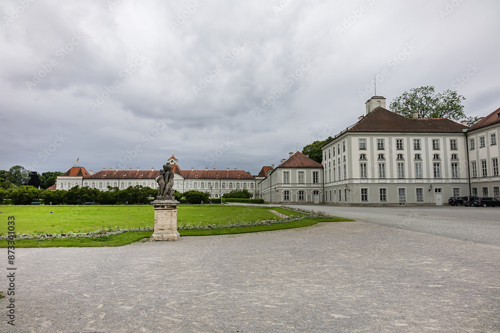 Baroque palace Nymphenburg Palace (Schloss Nymphenburg, 1675). The ...