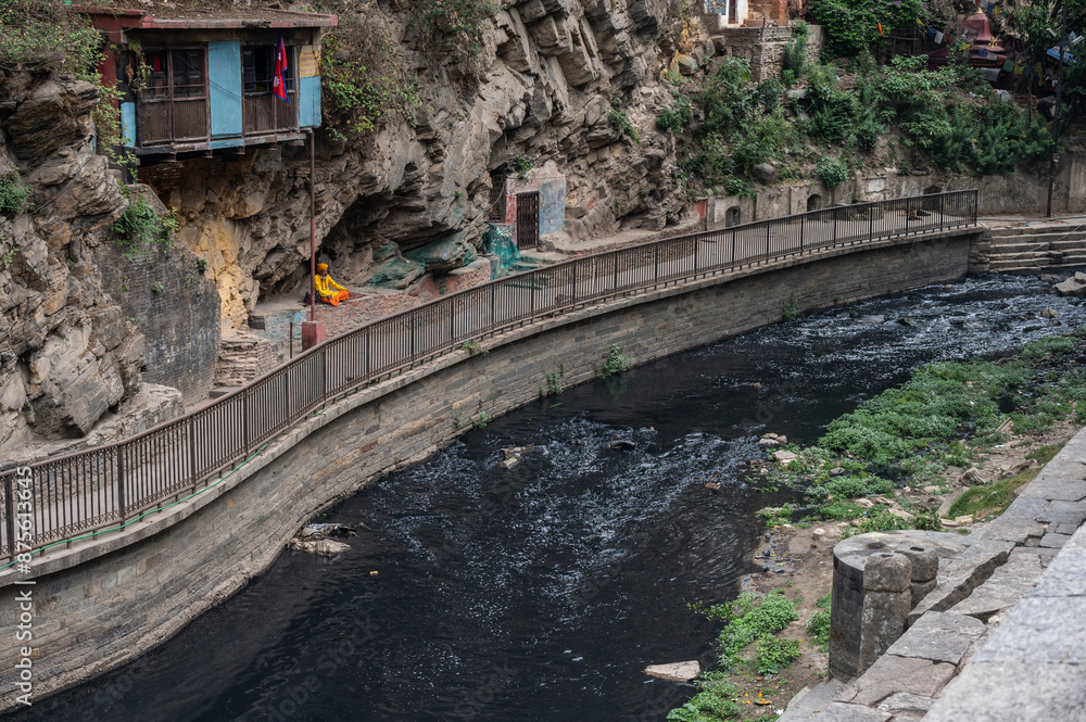 Bagmati river flowing through Pashupatinath temple in Kathmandu, Nepal ...