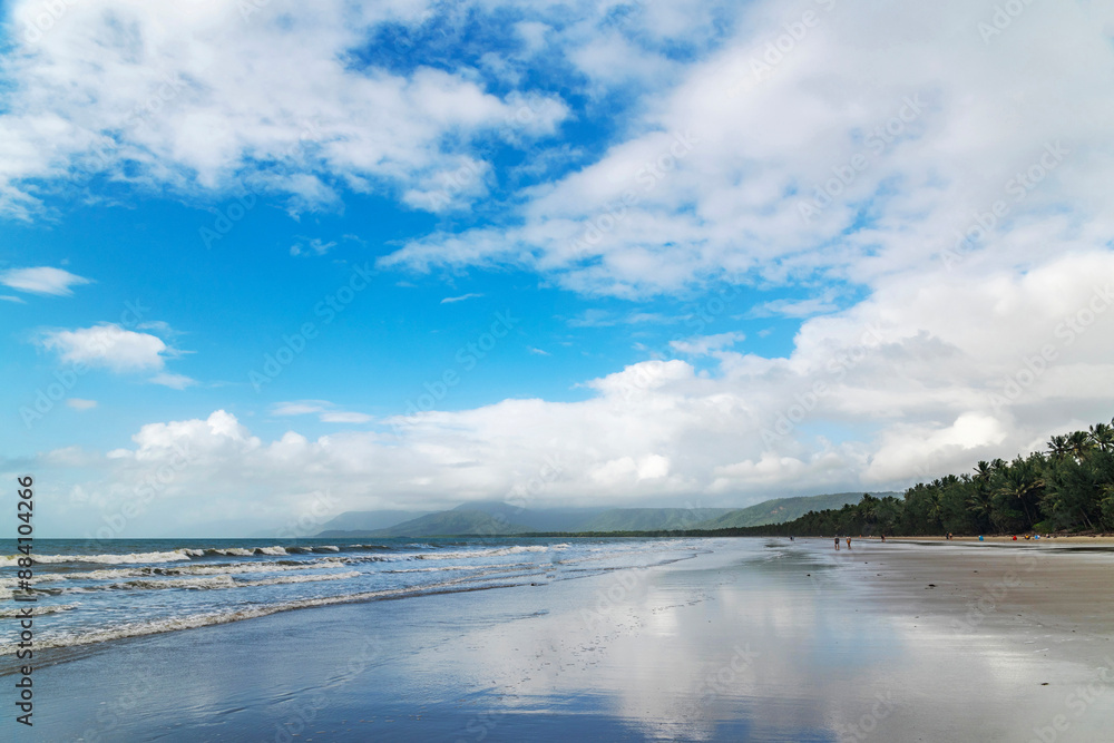Majestic tropical golden sand Four Mile Beach in Port Douglas ...