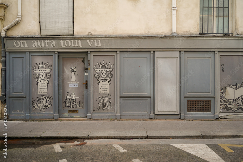 Paris France 07 07 2024 :beautiful and typical parisian storefront ...