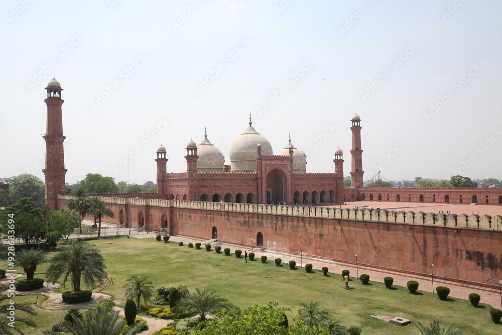 Badshahi Mosque in mosque in Lahore, Punjab, Pakistan. Pakistani ...