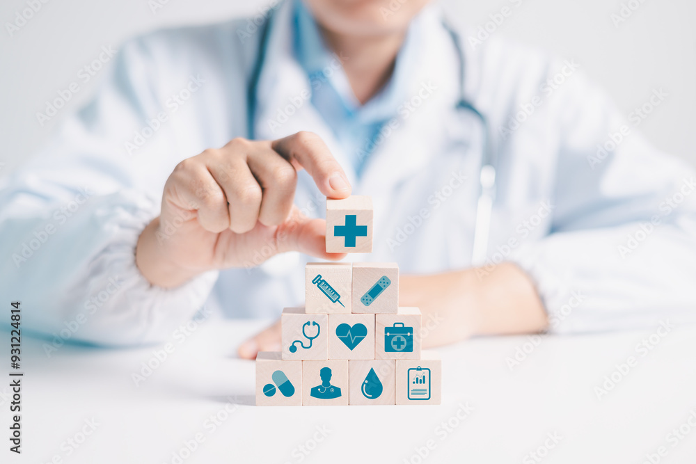 Doctor explains concept of disease management and insurance coverage to ...