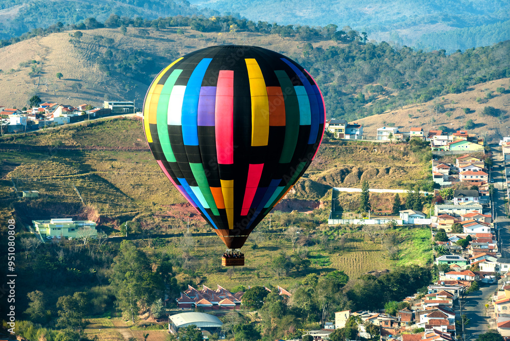 The magic and grandeur of ballooning with images that reveal the beauty ...
