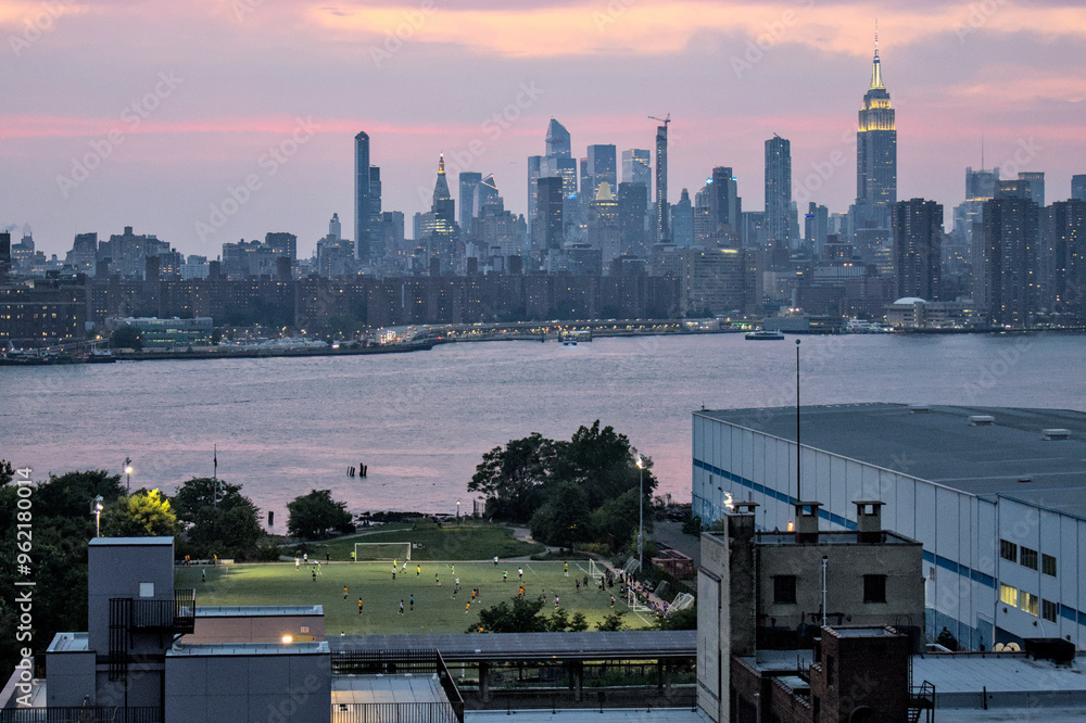 BIP field with east river and nyc skyline in the background (bushwick ...