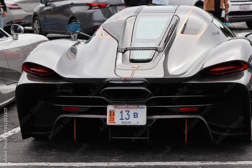 Koenigsegg Jesko Absolut: The Pinnacle of Hypercar Engineering with ...