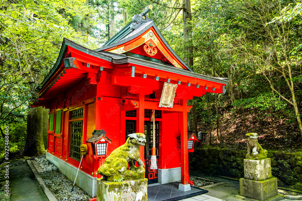 Kuzuryu Shrine Shingu in Hakone, Ashigarashimo, Kanagawa, Japan Stock ...
