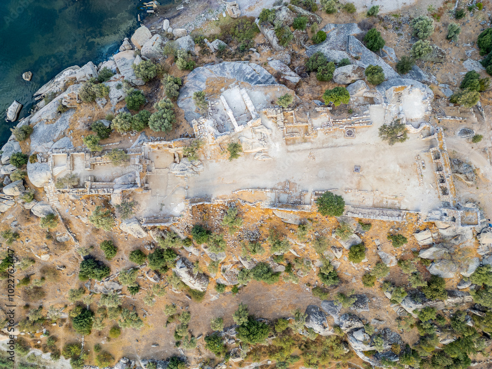 Foto de Stock Herakleia and Latmos have a rich history, starting with ...