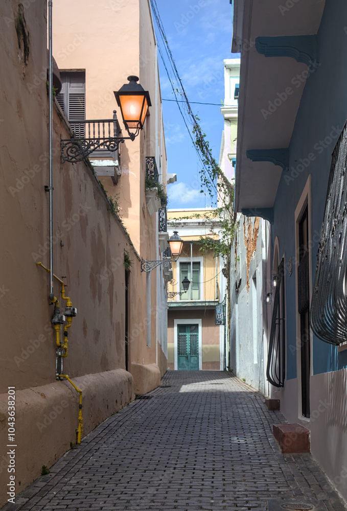 beautiful alley in old san juan puerto rico (tiny street with colorful ...