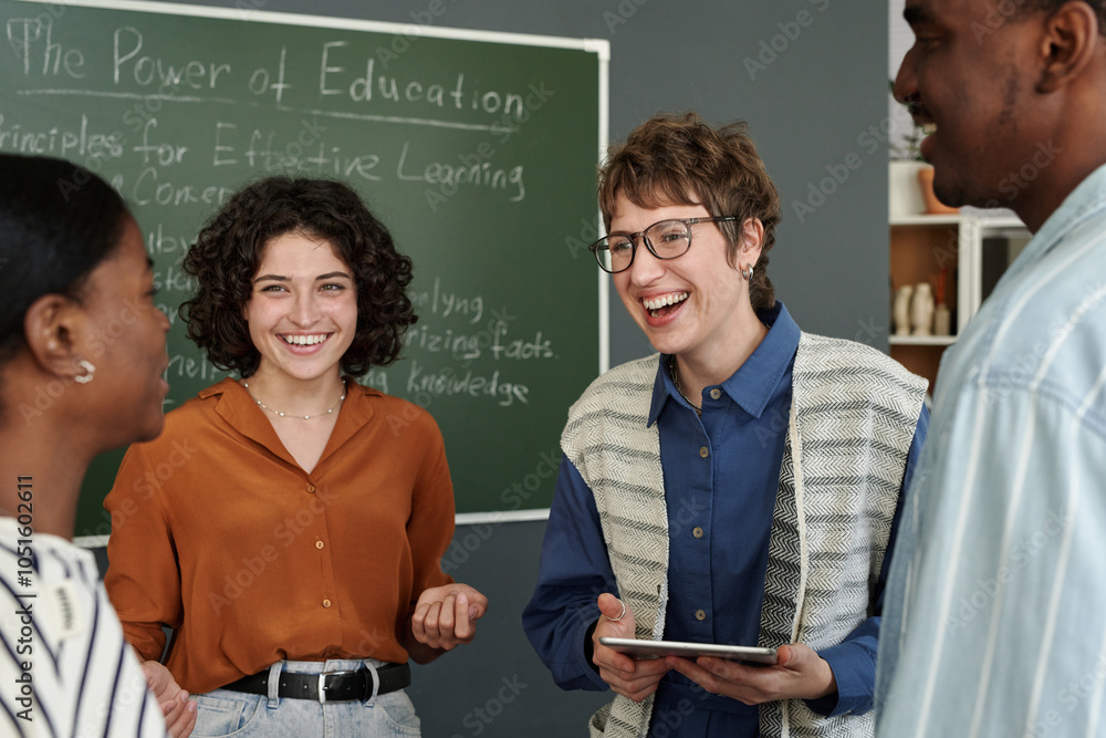 Group of people discussing principles for effective learning in a ...