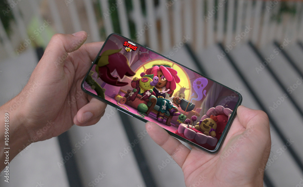 London, UK, 02.11.2024: Brawl Stars multiplayer game loading screen on ...