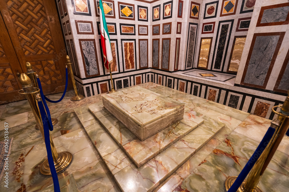 The Mausoleum of Khedive Ismail inside the Al Rifai Mosque in Cairo ...