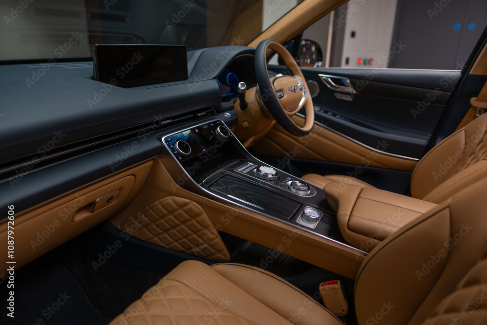 Genesis GV80 car interior, cabin, driver and passenger seating ...