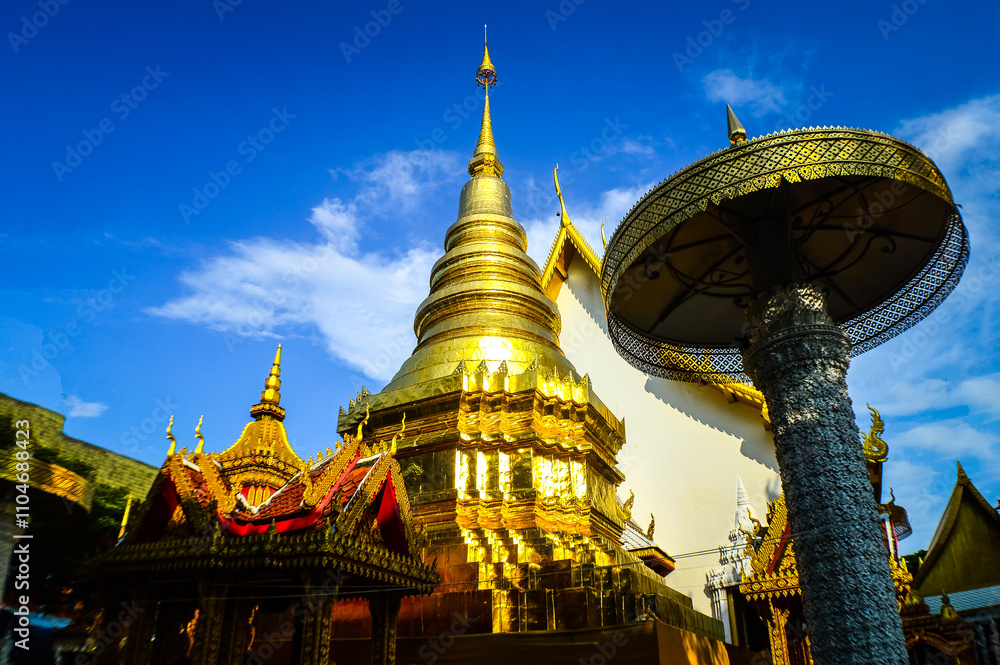 Church and Golden Pagoda Lanna Architecture, at San Pa Yang Luang ...