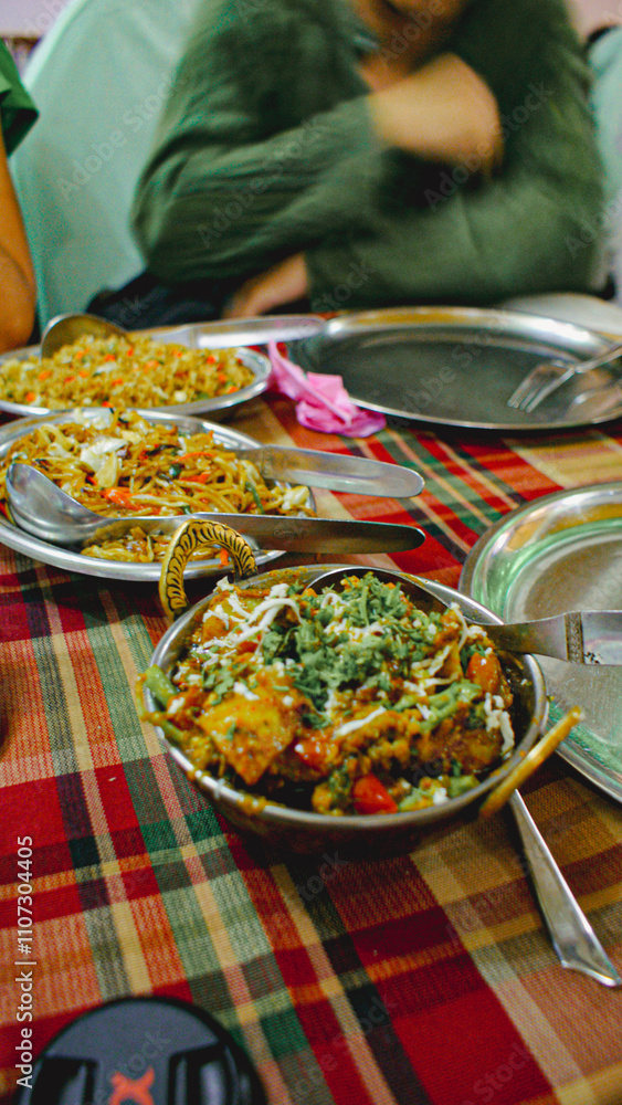 Indian food Curry butter chicken, Palak Paneer, Chiken Tikka, Biryani ...