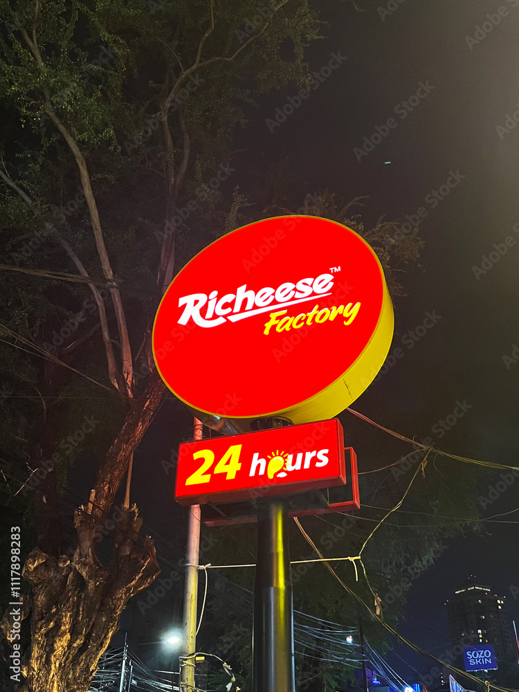 Jakarta, Indonesia, 20 October 2024: Neon box Richeese Factory is a ...