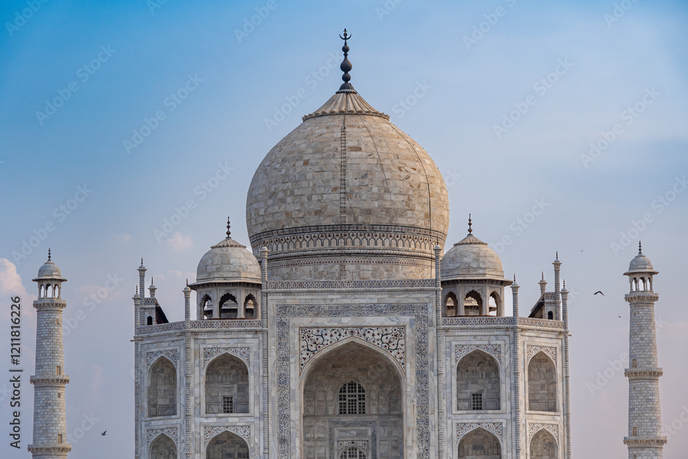India. Uttar Pradesh state. Agra. Taj Mahal. White marble mausoleum ...