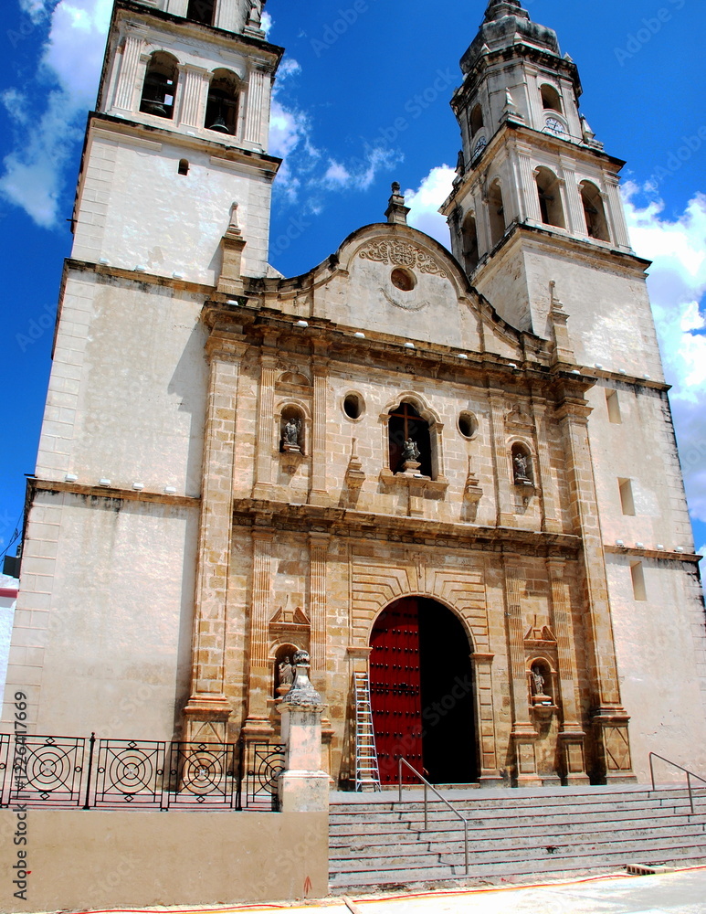 Magnificent colonial-era churches featuring baroque and Spanish ...