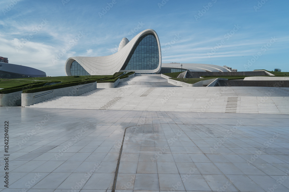 Stock-Foto „Heydar Aliyev Center building in Baku city, Aazerbaijan in ...