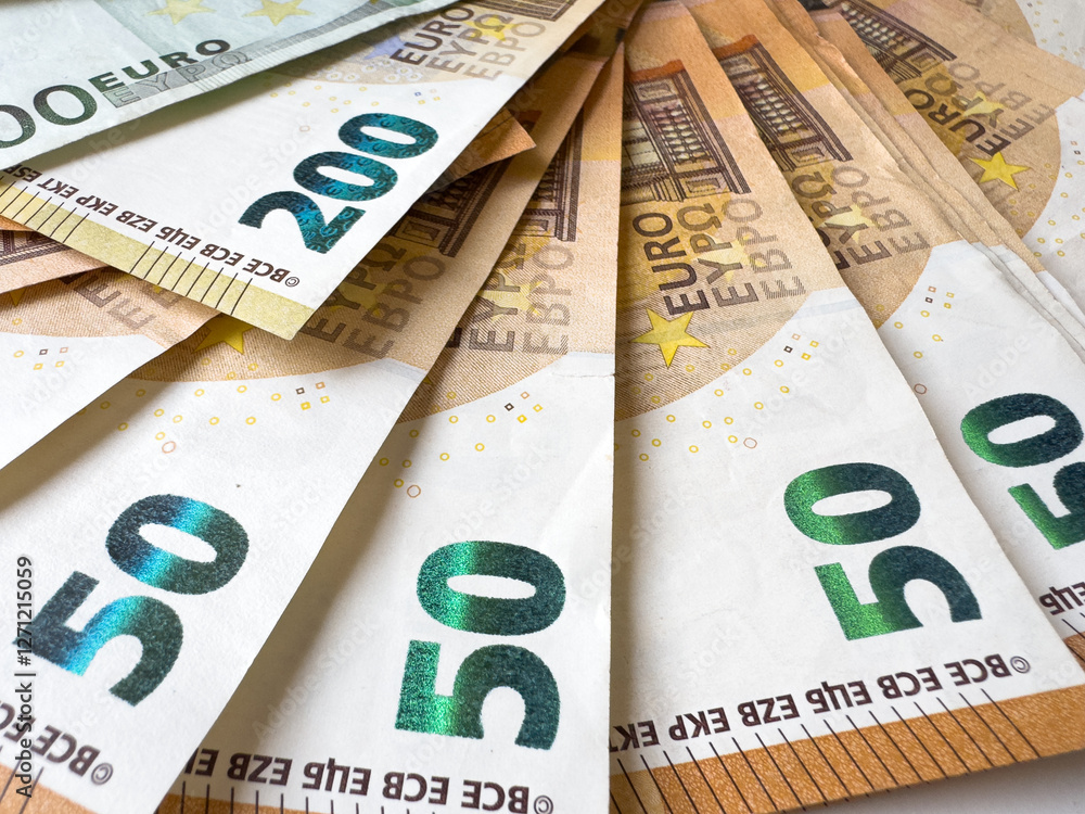 Euro, europejskie banknoty, europejska waluta, gotówka. Euro, European ...