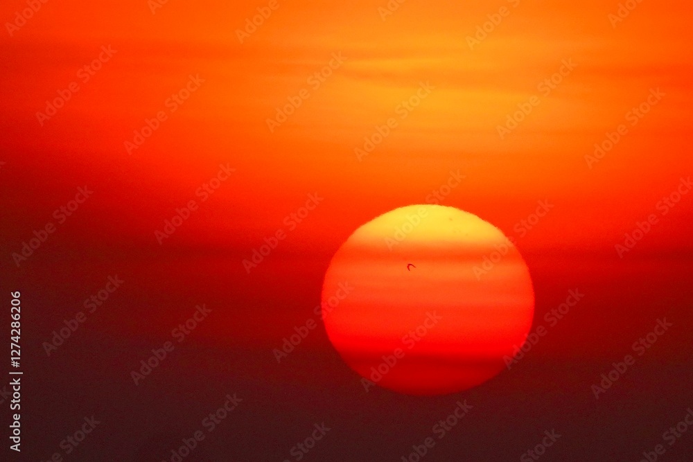 This stunning high-resolution video captures the Sun up close, showing ...