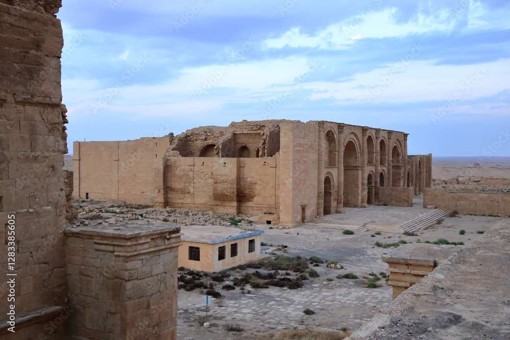 Hatra, Iraq, ancient city in Upper Mesopotamia located in present-day ...