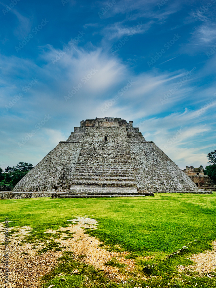 Great Pyramid of the Magician or Dwarf - East view of the Unique ...