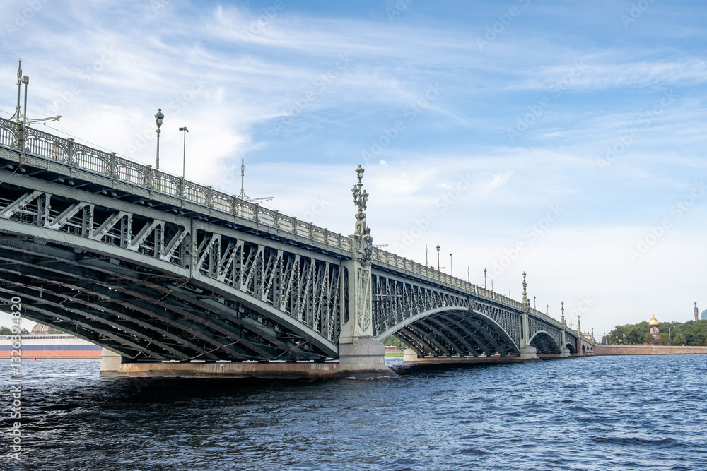Exploring the intricate design and structure of the iconic bridge in ...