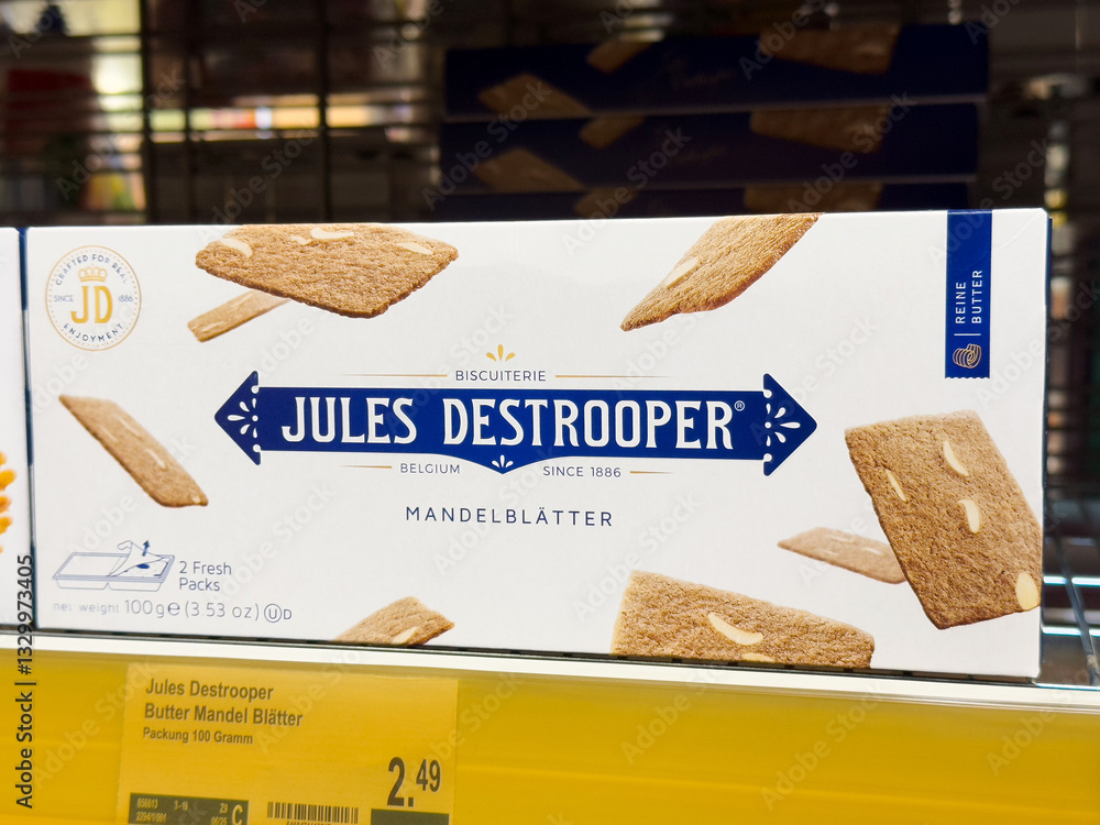 Jules destrooper butter almond thin biscuits on store shelf Stock Photo ...